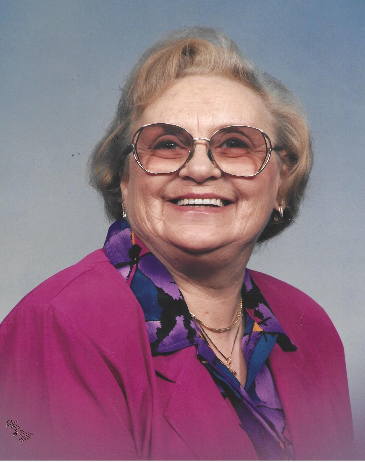 Berta Girod | Kilpatrick Funeral Homes Berta Girod | Kilpatrick Funeral Homes